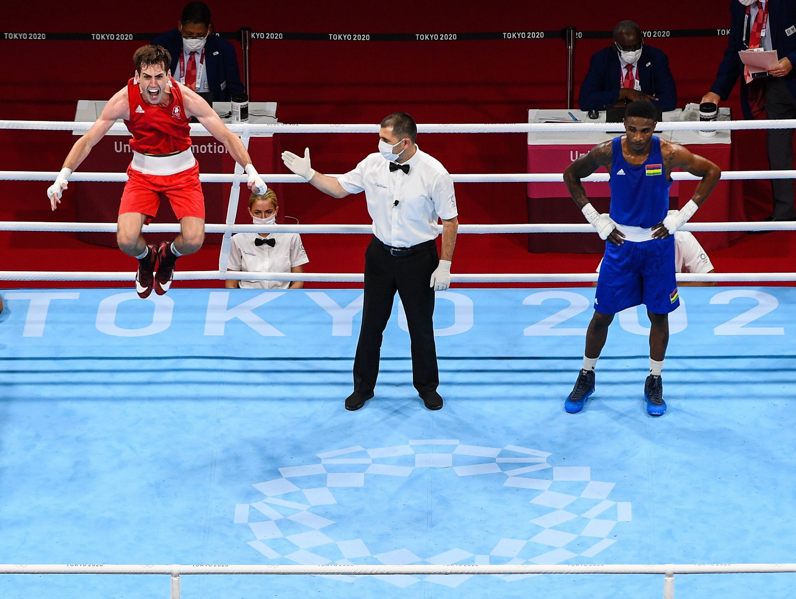 Olympic medalist, Walsh, announces retirement. - Irish Athletic Boxing ...